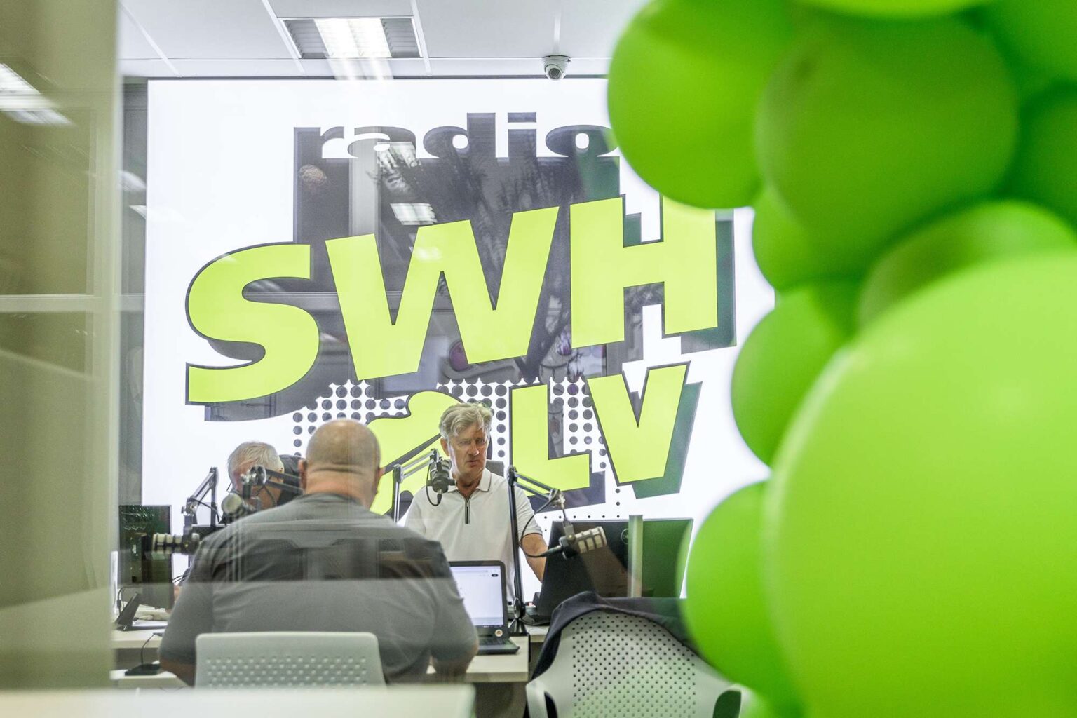 "BB Brokastis" atgriežas radioviļņos - šoreiz jaunajā Radio SWH LV